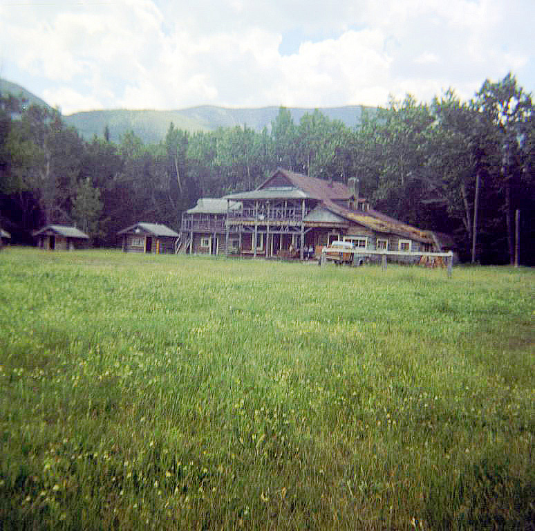 The Sweetgrass ranch house and cabins