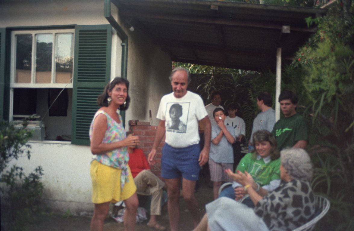 Cannot place these good people in time or space. 1990s?